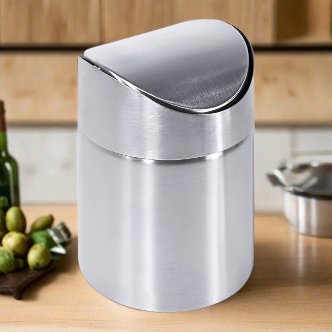 Cuisinox Counter-Top Compost Bin in Stainless Steel 1.9 liter capacity